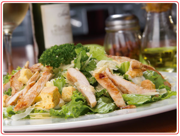 Ensalada Cesar con Pollo – Pizzas Piccolo – Pizza